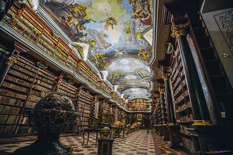 The 40 Most Beautiful Libraries in the World